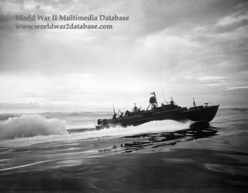 Elco 80-Foot Patrol Torpedo Boat – The World War II Multimedia Database
